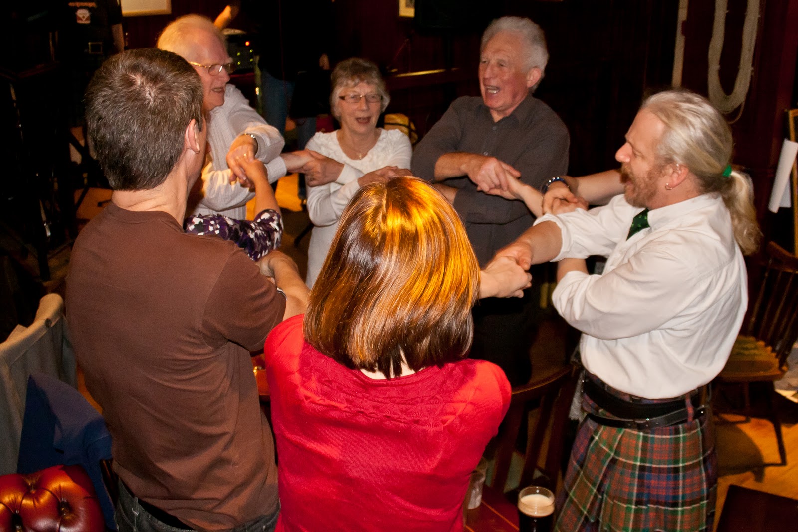 Robert Burns and “Auld Lang Syne” – The Kilted Dad